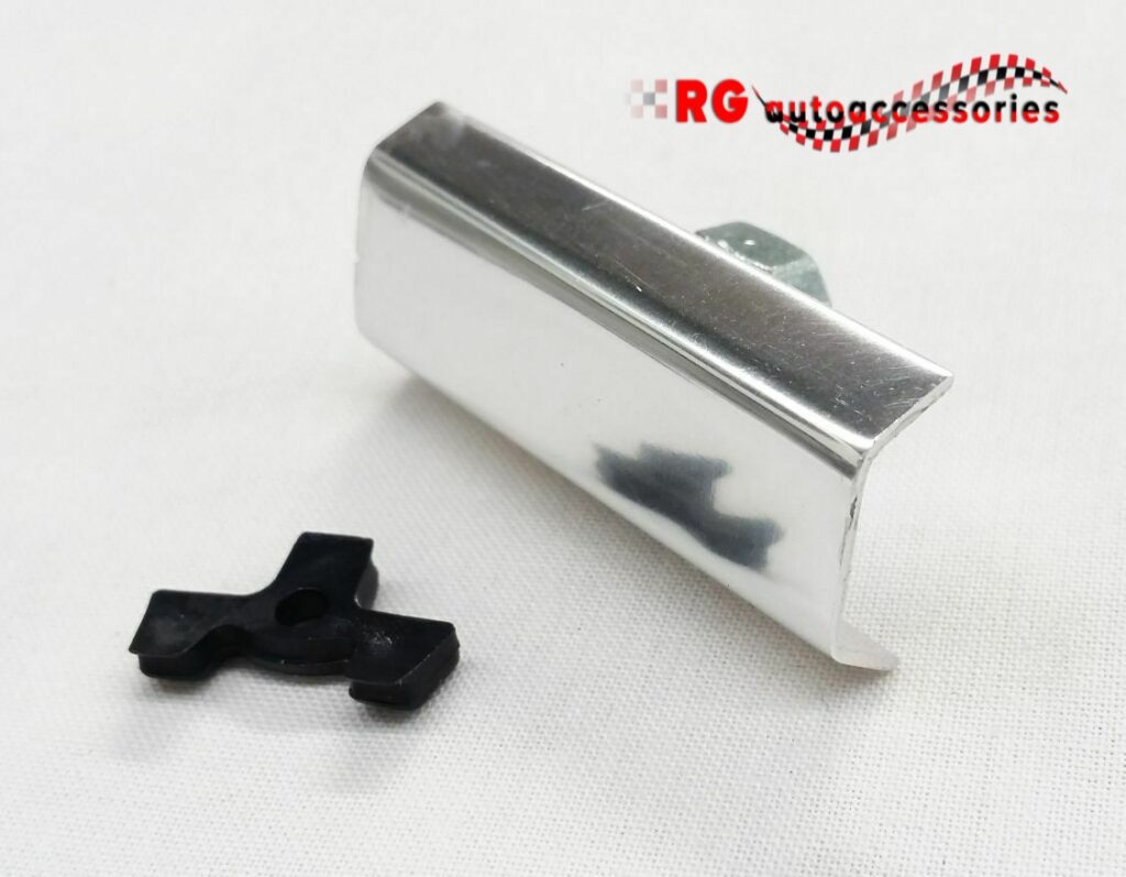 FORD CAPRI MK1 GT STAINLESS BOOT MOULD AND HOCKEY STICK MOLDINGS AND ...