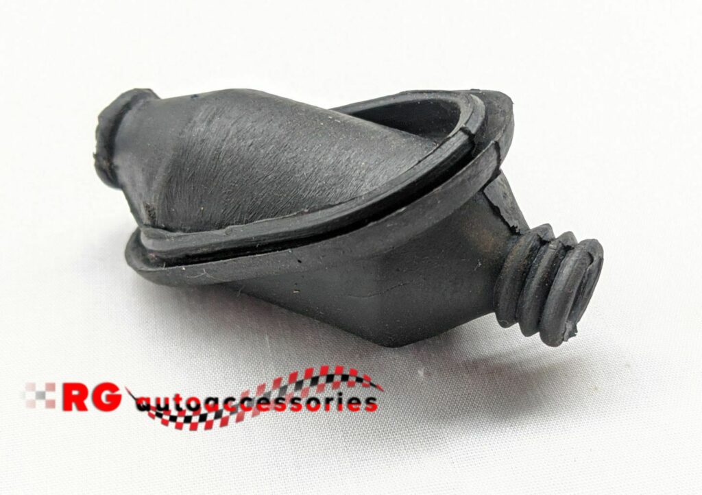 MAZDA RX3 808 RUBBER GROMMET FOR SPEEDOMETER SPEEDO CABLE THROUGH ...