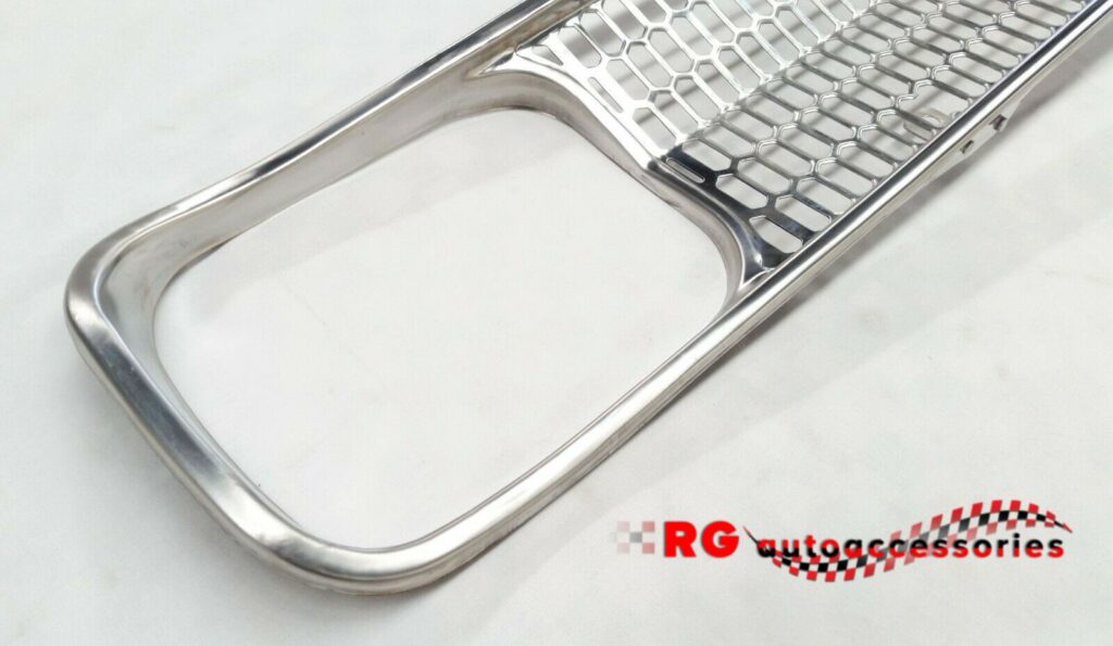 MAZDA R100 M10A US SPEC FRONT GRILL INCLUDING CENTRE ROTARY BADGE ...