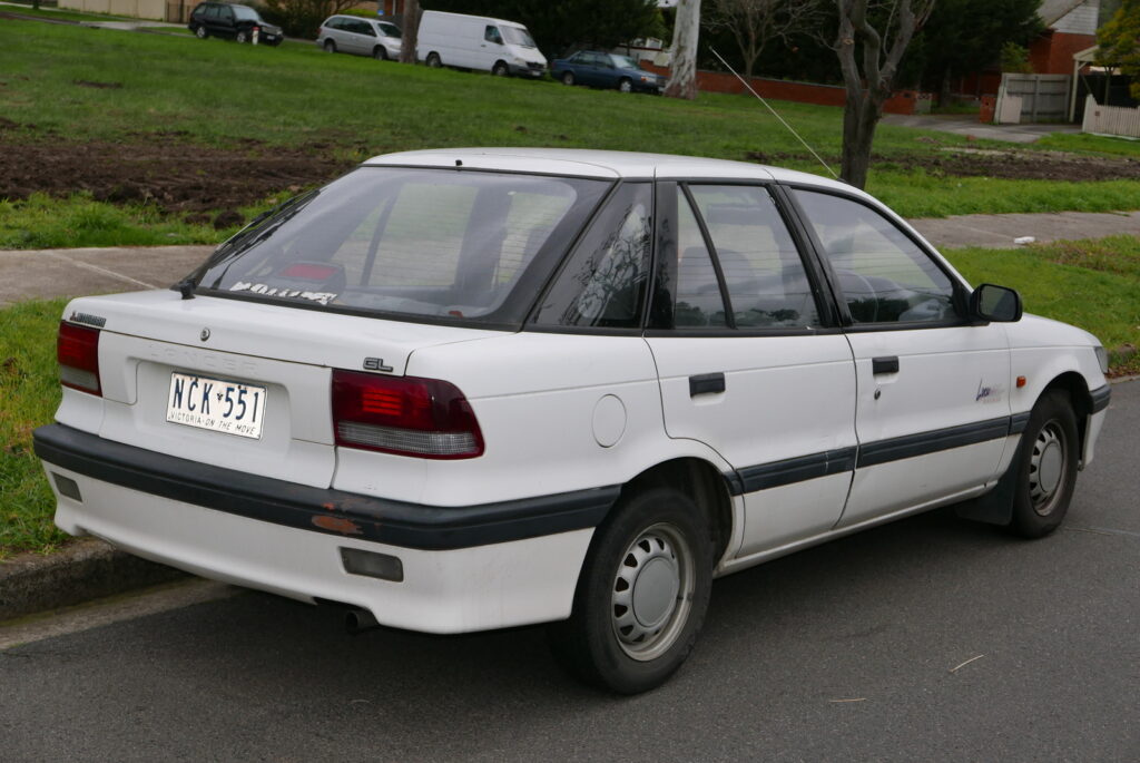 Loop Pile Carpet Mitsubishi Lancer CC Five Door Hatch 1992-1996 - RG ...